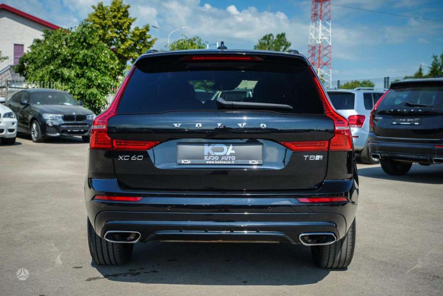 Melns Volvo XC60 2020 Marijampole, ar dzinēja tilpumu 1.97 L un nobraukumu 212 tūkst. km par 24950 €, foto 11 vietnē AUTOMOTO.COM.LV