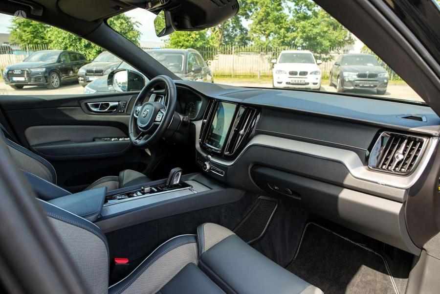 Melns Volvo XC60 2020 Marijampole, ar dzinēja tilpumu 1.97 L un nobraukumu 212 tūkst. km par 24950 €, foto 40 vietnē AUTOMOTO.COM.LV