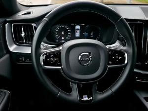 Black Volvo XC60 2020 in Riga, with an engine capacity of 2.00 L and mileage of 156 thousand km for 28390 €, photo 17 on AUTOMOTO.COM.LV