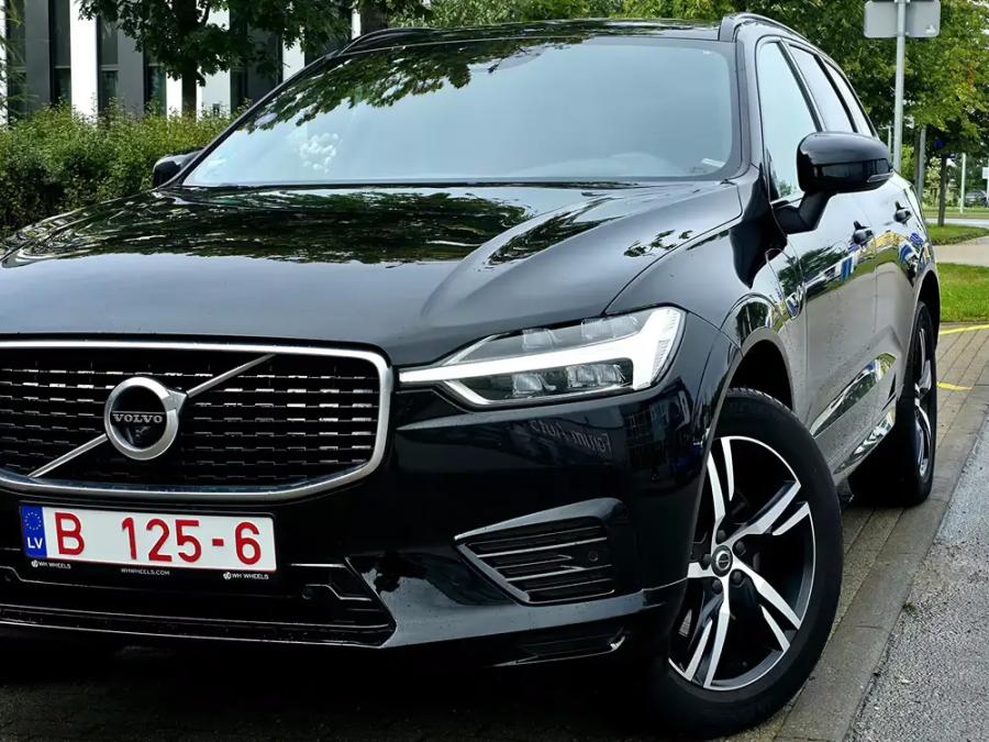 Black Volvo XC60 2020 in Riga, with an engine capacity of 2.00 L and mileage of 156 thousand km for 28390 €, photo 60 on AUTOMOTO.COM.LV