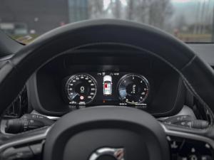 Melns Volvo XC60 2020 Rīga, ar dzinēja tilpumu 2.00 L un nobraukumu 230 tūkst. km par 22700 €, foto 18 vietnē AUTOMOTO.COM.LV