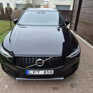 Melns Volvo XC60 2020 Viļņa, ar dzinēja tilpumu 1.97 L un nobraukumu 124 tūkst. km par 27500 €, foto 3 vietnē AUTOMOTO.COM.LV