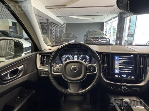 Melns Volvo XC60 2020 Rīga, ar dzinēja tilpumu 2.00 L un nobraukumu 205 tūkst. km par 23990 €, foto 10 vietnē AUTOMOTO.COM.LV