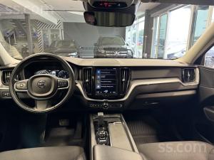 Black Volvo XC60 2020 in Riga, with an engine capacity of 2.00 L and mileage of 205 thousand km for 23990 €, photo 14 on AUTOMOTO.COM.LV