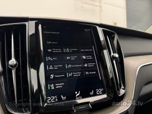 Black Volvo XC60 2020 in Tallinn, with an engine capacity of 2.00 L and mileage of 180 thousand km for 26190 €, photo 24 on AUTOMOTO.COM.LV