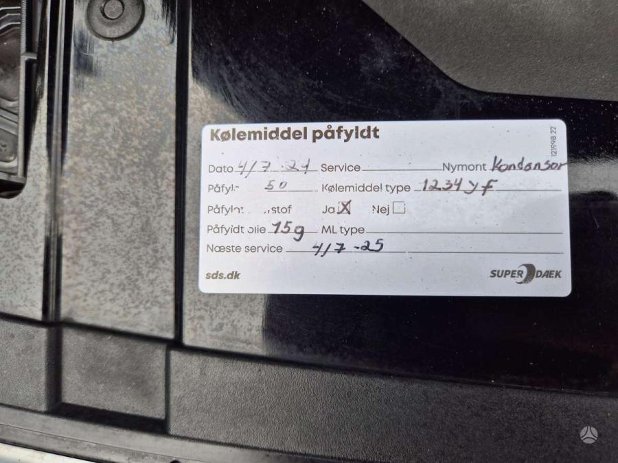 Черный Вольво ХС60 2020 в Утена, объемом двигателя 1.97 л и пробегом 263 тыс. км за 21490 €, фото 37 на AUTOMOTO.COM.LV