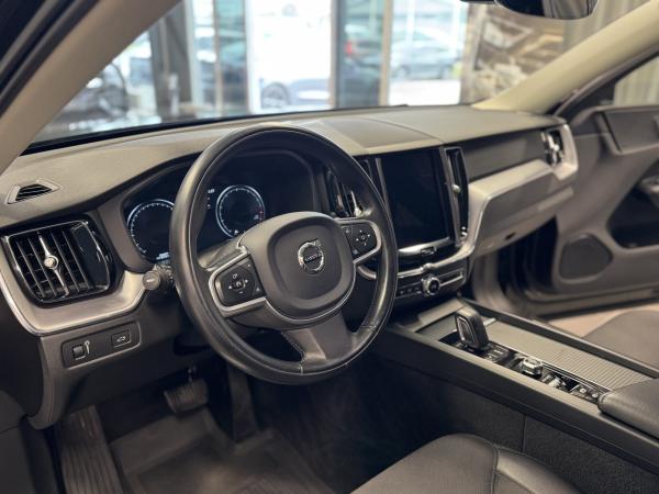 Black Volvo XC60 2020 in Riga, with an engine capacity of 2.00 L and mileage of 205 thousand km for 23990 €, photo 8 on AUTOMOTO.COM.LV
