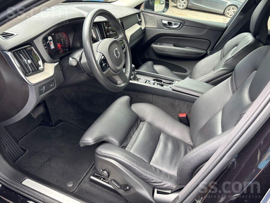 Melns Volvo XC60 2020 Rīga, ar dzinēja tilpumu 2.00 L un nobraukumu 111 tūkst. km par 23950 €, foto 9 vietnē AUTOMOTO.COM.LV