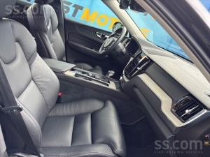 Melns Volvo XC60 2020 Rīga, ar dzinēja tilpumu 2.00 L un nobraukumu 111 tūkst. km par 23950 €, foto 14 vietnē AUTOMOTO.COM.LV