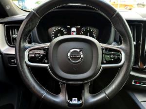 Melns Volvo XC60 2020 Kauņa, ar dzinēja tilpumu 1.97 L un nobraukumu 210 tūkst. km par 23900 €, foto 7 vietnē AUTOMOTO.COM.LV
