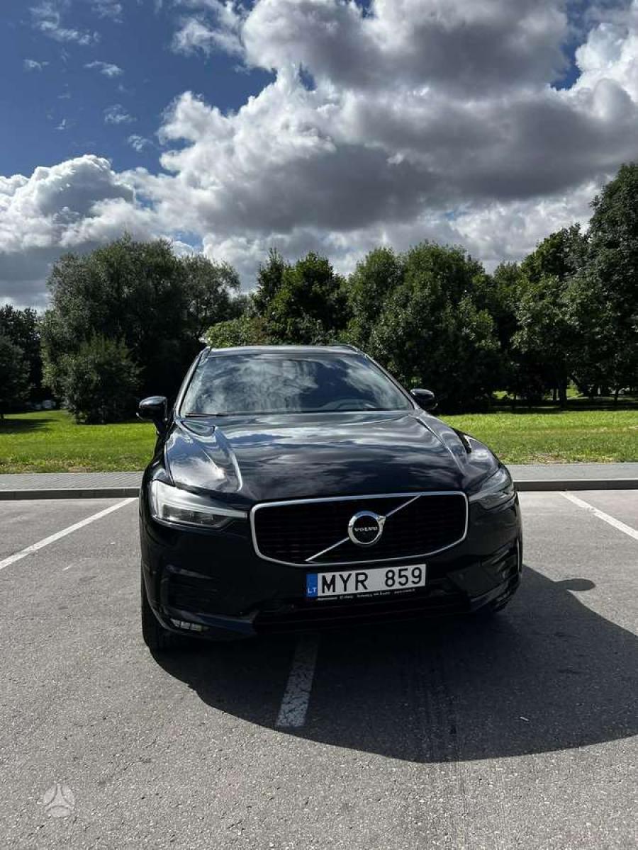 Black Volvo XC60 2020 in Panevezys, with an engine capacity of 1.97 L and mileage of 134 thousand km for 24500 €, photo 13 on AUTOMOTO.COM.LV