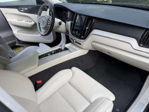 Melns Volvo XC60 2020 Tauragė, ar dzinēja tilpumu 1.97 L un nobraukumu 270 tūkst. km par 19500 €, foto 10 vietnē AUTOMOTO.COM.LV