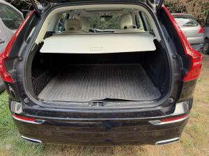 Melns Volvo XC60 2020 Tauragė, ar dzinēja tilpumu 1.97 L un nobraukumu 270 tūkst. km par 19500 €, foto 15 vietnē AUTOMOTO.COM.LV
