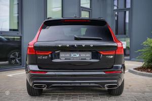 Black Volvo XC60 2020 in Kaunas, with an engine capacity of 1.97 L and mileage of 212 thousand km for 23950 €, photo 13 on AUTOMOTO.COM.LV