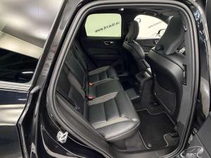 Black Volvo XC60 2020 in Vilnius, with an engine capacity of 1.97 L and mileage of 137 thousand km for 29900 €, photo 14 on AUTOMOTO.COM.LV