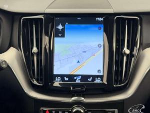 Black Volvo XC60 2020 in Vilnius, with an engine capacity of 1.97 L and mileage of 137 thousand km for 29900 €, photo 19 on AUTOMOTO.COM.LV