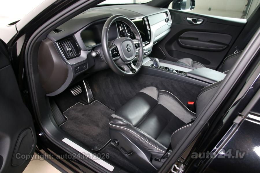 Black Volvo XC60 2020 in Parnu, with an engine capacity of 2.00 L and mileage of 66 thousand km for 32990 €, photo 8 on AUTOMOTO.COM.LV