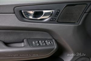 Black Volvo XC60 2020 in Parnu, with an engine capacity of 2.00 L and mileage of 66 thousand km for 32990 €, photo 12 on AUTOMOTO.COM.LV