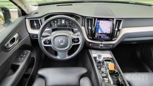 Melns Volvo XC60 2021 Rīga, ar dzinēja tilpumu 2.00 L un nobraukumu 190 tūkst. km par 26800 €, foto 4 vietnē AUTOMOTO.COM.LV