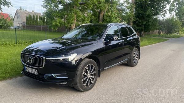 Black Volvo XC60 2021 in Riga, with an engine capacity of 2.00 L and mileage of 61 thousand km for 39990 €, photo 5 on AUTOMOTO.COM.LV