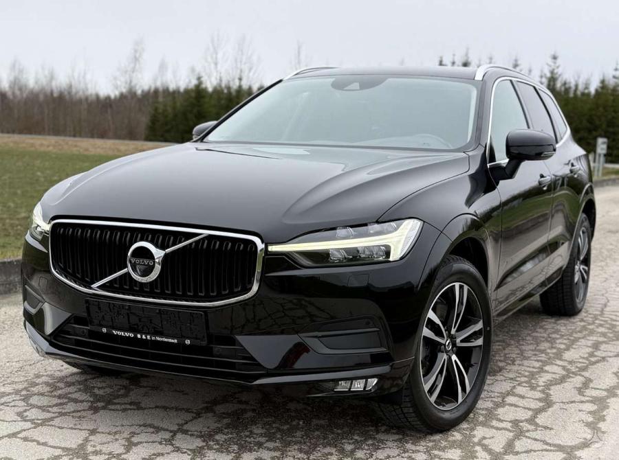 Black Volvo XC60 2021 in Raseiniai, with an engine capacity of 1.97 L and mileage of 126 thousand km for 25800 €, photo 6 on AUTOMOTO.COM.LV