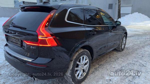 Black Volvo XC60 2021 in Tallinn, with an engine capacity of 2.00 L and mileage of 187 thousand km for 23900 €, photo 5 on AUTOMOTO.COM.LV