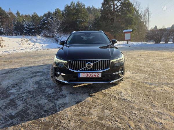 Melns Volvo XC60 2021 Viļņa, ar dzinēja tilpumu 1.97 L un nobraukumu 119 tūkst. km par 31144 €, foto 2 vietnē AUTOMOTO.COM.LV