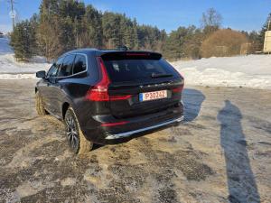 Black Volvo XC60 2021 in Vilnius, with an engine capacity of 1.97 L and mileage of 119 thousand km for 31144 €, photo 5 on AUTOMOTO.COM.LV