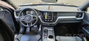 Melns Volvo XC60 2021 Rīga, ar dzinēja tilpumu 2.00 L un nobraukumu 132 tūkst. km par 30855 €, foto 6 vietnē AUTOMOTO.COM.LV