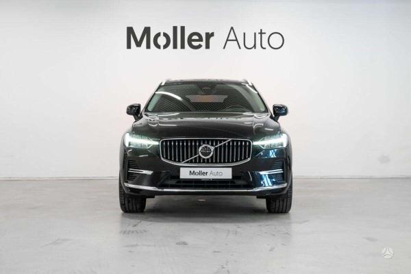 Melns Volvo XC60 2021 Viļņa, ar dzinēja tilpumu 2.00 L un nobraukumu 110 tūkst. km par 33500 €, foto 5 vietnē AUTOMOTO.COM.LV