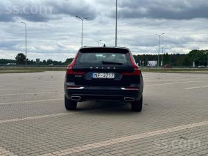 Melns Volvo XC60 2021 Rīga, ar dzinēja tilpumu 2.00 L un nobraukumu 97 tūkst. km par 29700 €, foto 6 vietnē AUTOMOTO.COM.LV
