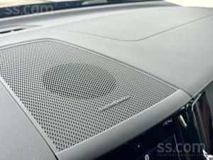 Melns Volvo XC60 2021 Rīga, ar dzinēja tilpumu 2.00 L un nobraukumu 97 tūkst. km par 29700 €, foto 13 vietnē AUTOMOTO.COM.LV