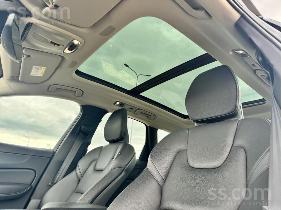 Melns Volvo XC60 2021 Rīga, ar dzinēja tilpumu 2.00 L un nobraukumu 97 tūkst. km par 29700 €, foto 19 vietnē AUTOMOTO.COM.LV