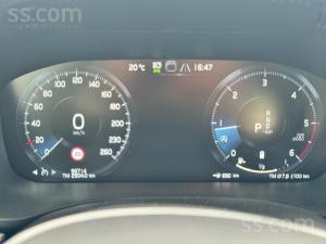Melns Volvo XC60 2021 Rīga, ar dzinēja tilpumu 2.00 L un nobraukumu 97 tūkst. km par 29700 €, foto 24 vietnē AUTOMOTO.COM.LV