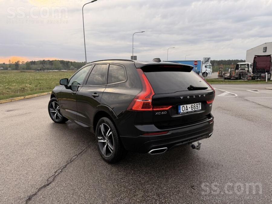 Melns Volvo XC60 2021 Rīga, ar dzinēja tilpumu 2.00 L un nobraukumu 153 tūkst. km par 27490 €, foto 4 vietnē AUTOMOTO.COM.LV