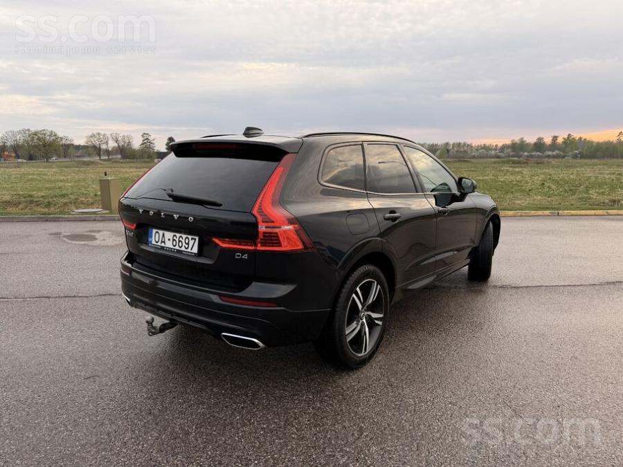 Melns Volvo XC60 2021 Rīga, ar dzinēja tilpumu 2.00 L un nobraukumu 153 tūkst. km par 27490 €, foto 5 vietnē AUTOMOTO.COM.LV