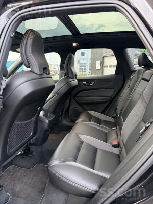 Melns Volvo XC60 2021 Rīga, ar dzinēja tilpumu 2.00 L un nobraukumu 153 tūkst. km par 27490 €, foto 8 vietnē AUTOMOTO.COM.LV