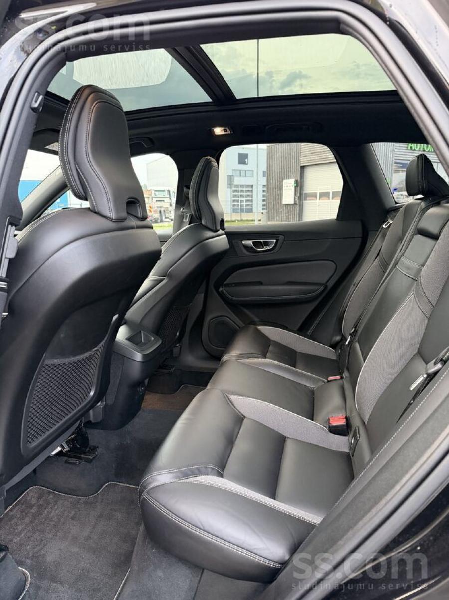 Melns Volvo XC60 2021 Rīga, ar dzinēja tilpumu 2.00 L un nobraukumu 153 tūkst. km par 27490 €, foto 8 vietnē AUTOMOTO.COM.LV