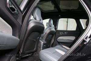 Melns Volvo XC60 2021 Pērnava, ar dzinēja tilpumu 2.00 L un nobraukumu 85 tūkst. km par 42990 €, foto 14 vietnē AUTOMOTO.COM.LV