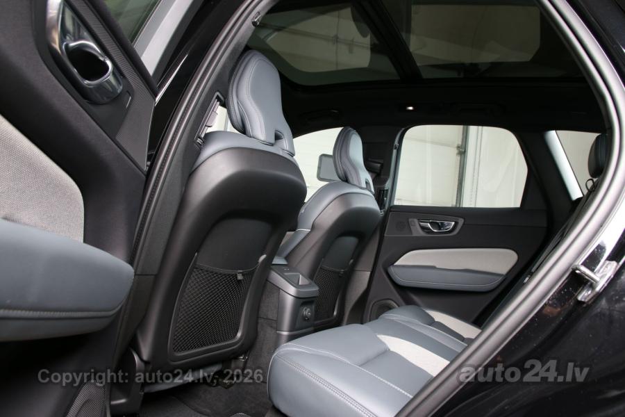 Melns Volvo XC60 2021 Pērnava, ar dzinēja tilpumu 2.00 L un nobraukumu 85 tūkst. km par 42990 €, foto 14 vietnē AUTOMOTO.COM.LV