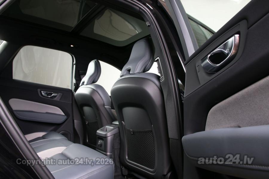 Melns Volvo XC60 2021 Pērnava, ar dzinēja tilpumu 2.00 L un nobraukumu 85 tūkst. km par 42990 €, foto 15 vietnē AUTOMOTO.COM.LV