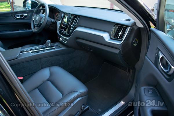 Black Volvo XC60 2021 in Tallinn, with an engine capacity of 2.00 L and mileage of 87 thousand km for 34900 €, photo 9 on AUTOMOTO.COM.LV