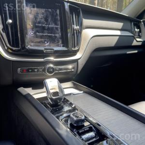Melns Volvo XC60 2021 Rīga, ar dzinēja tilpumu 2.00 L un nobraukumu 291 tūkst. km par 21750 €, foto 12 vietnē AUTOMOTO.COM.LV