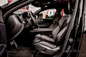 Black Volvo XC60 2021 in Parnu, with an engine capacity of 2.00 L and mileage of 153 thousand km for 30900 €, photo 17 on AUTOMOTO.COM.LV