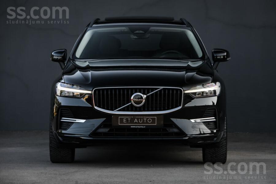 Black Volvo XC60 2021 in Jelgava, with an engine capacity of 2.00 L and mileage of 223 thousand km for 25000 €, photo 4 on AUTOMOTO.COM.LV