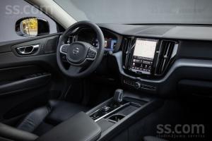 Black Volvo XC60 2021 in Jelgava, with an engine capacity of 2.00 L and mileage of 223 thousand km for 25000 €, photo 14 on AUTOMOTO.COM.LV