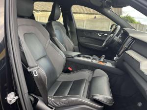 Черный Вольво ХС60 2021 в Таураге, объемом двигателя 2.00 л и пробегом 320 тыс. км за 17990 €, фото 16 на AUTOMOTO.COM.LV