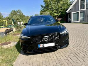 Melns Volvo XC60 2021 Viļņa, ar dzinēja tilpumu 1.97 L un nobraukumu 134 tūkst. km par 34999 €, foto 5 vietnē AUTOMOTO.COM.LV
