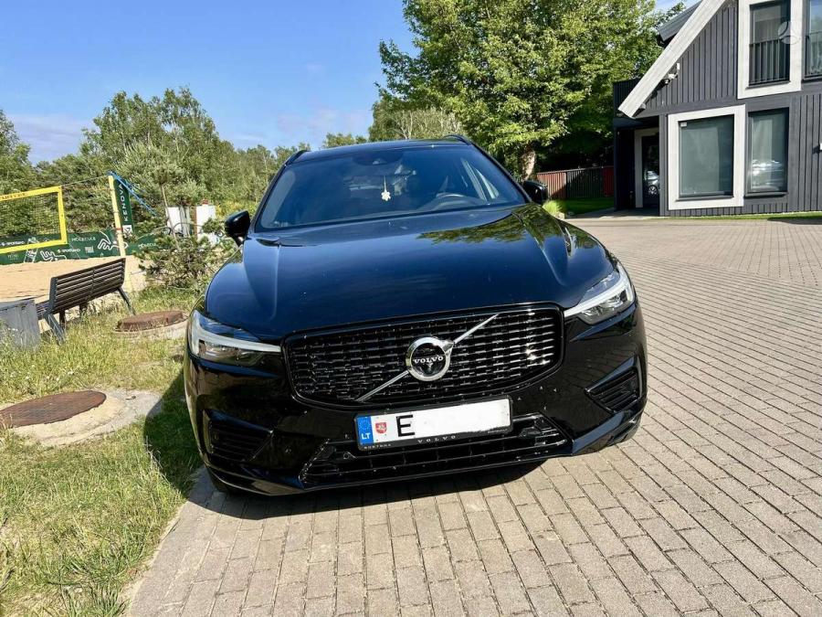 Melns Volvo XC60 2021 Viļņa, ar dzinēja tilpumu 1.97 L un nobraukumu 134 tūkst. km par 34999 €, foto 5 vietnē AUTOMOTO.COM.LV