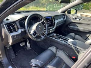 Melns Volvo XC60 2021 Viļņa, ar dzinēja tilpumu 1.97 L un nobraukumu 134 tūkst. km par 34999 €, foto 8 vietnē AUTOMOTO.COM.LV